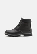 Fila MAVERICK MID UNISEX - Botines con cordones - black/negro - Zalando.es