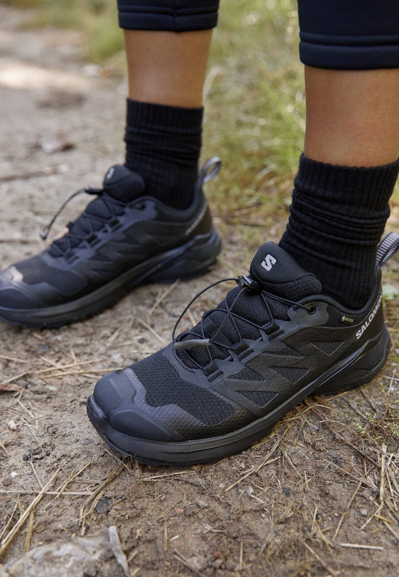 Salomon X-ADVENTURE GORE TEX - Hikingschuh - black/schwarz - Zalando