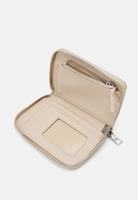 PARFOIS WALLET BASIC JULIETA - Geldbörse - beige - Zalando.ch