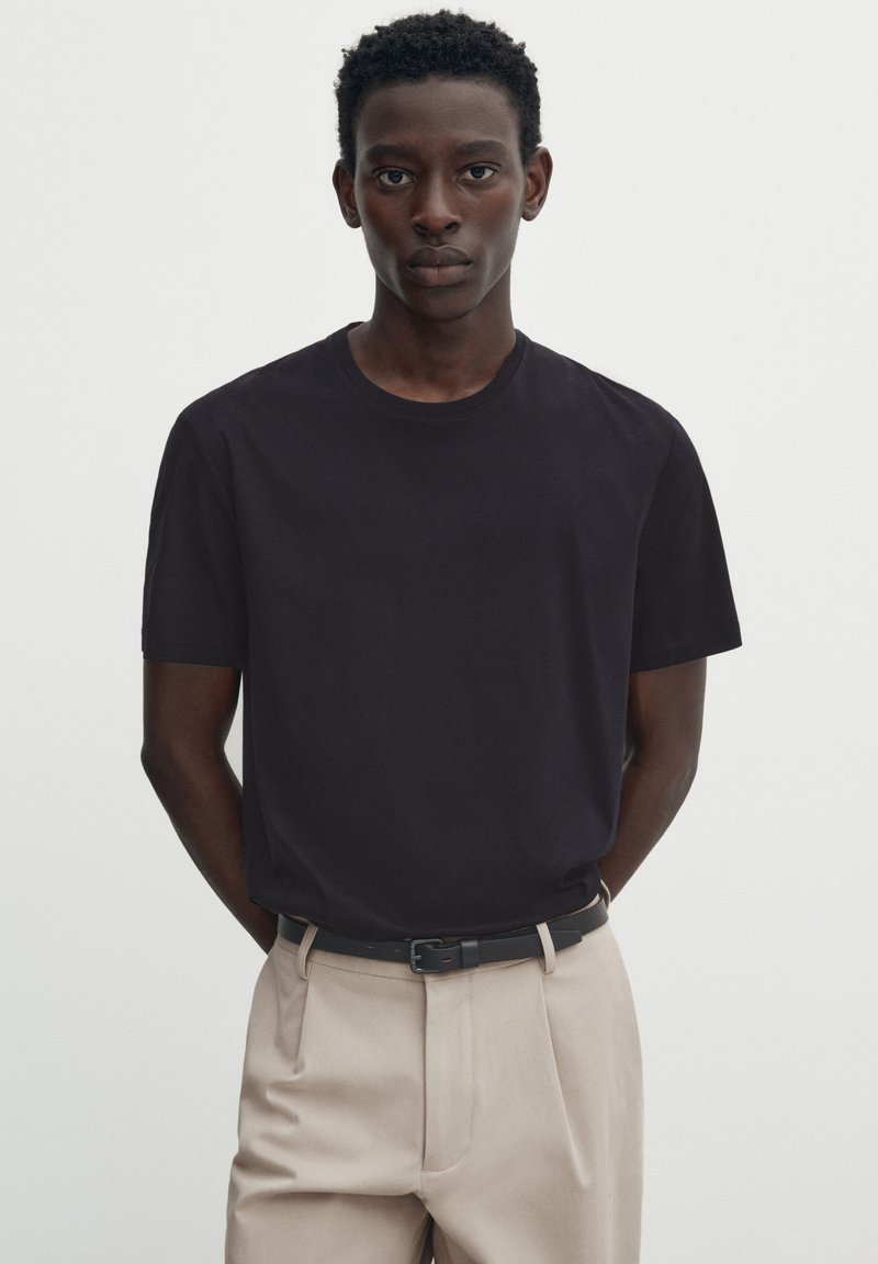 Massimo Dutti KURZÄRMELIGES AUS REINER - T-Shirt basic - dark blue ...