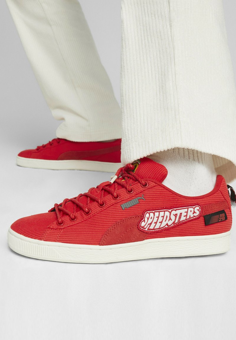 Puma SCUDERIA FERRARI CLYDE - Baskets basses - rosso corsa warm white ...