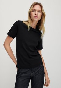 Massimo Dutti AUS PREMIUM - Basic T-shirt - black - Zalando.co.uk