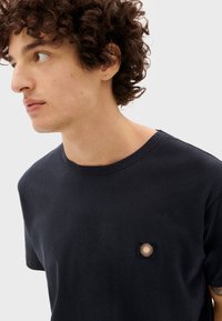 Thinking Mu SOL - T-Shirt print - navy blue/dunkelblau - Zalando.de