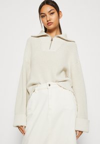 Weekday GRACE HALF ZIP SWEATER - Pullover - dirty white/beige - ZALANDO.CH