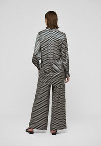 Dea Kudibal SERAFINADEA - Bluza z gumbi - tangle biscotti/bež - Zalando.si