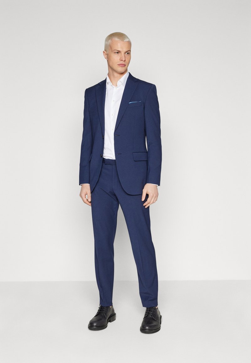 Isaac Dewhirst THE PREMIUM NOTCH FASHION SUIT - Kostuum - navy ...