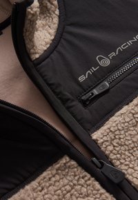 Sail Racing W GALE PILE ZIP HOOD - Fleecejacka - sand/beige - Zalando.se