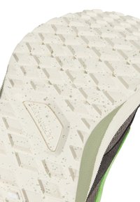 Vans ULTRARANGE NEO 2.0 - Sneaker low - ba - black/white/schwarz ...