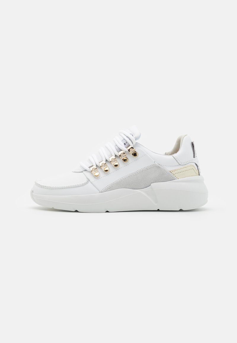 Nubikk ROQUE ROMAN - Trainers - white/gold/white - Zalando.ie