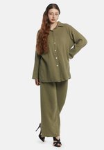 Elara Musselin Set - Pyjama - olivgrün/oliv - Zalando.de