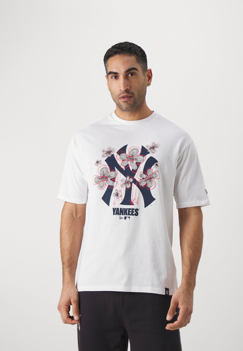 New Era MLB NEW YORK YANKEES FLORAL LOGO TEE - Klubbklær - white/navy ...