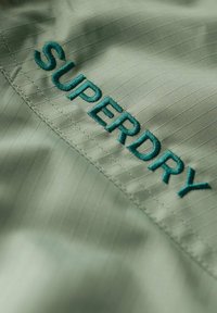 Superdry CODE SD-WINDCHEATER - Outdoorjas - light jade green/groen - Zalando.be