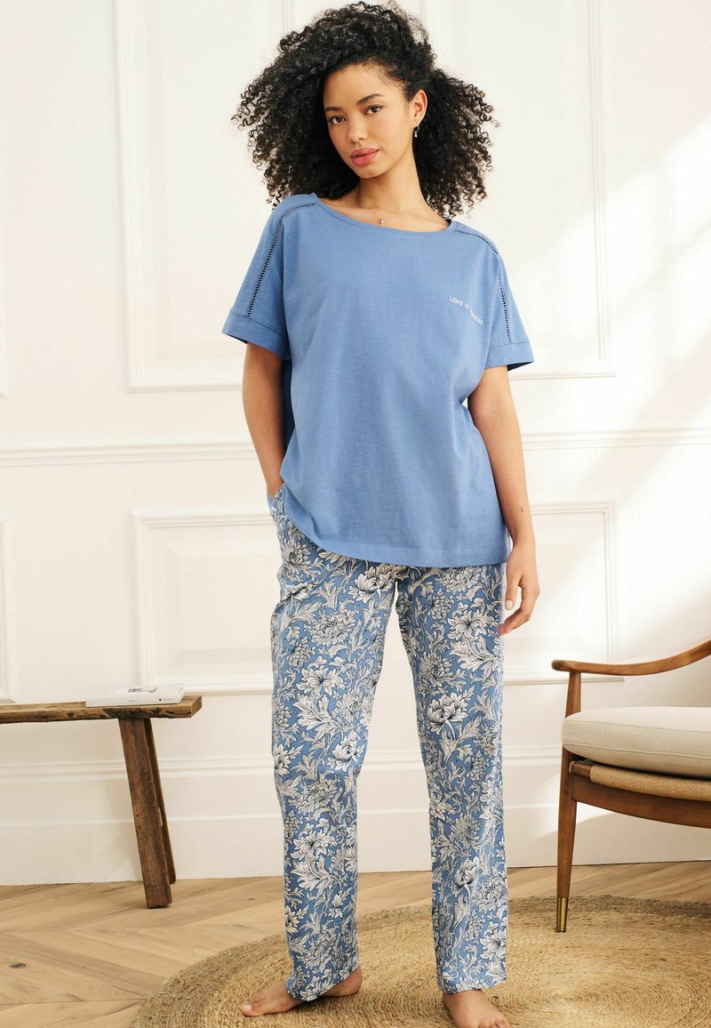 Next MORRIS & CO. AT NEXT COTTON JERSEY PYJAMAS - Pyjama - blue floral ...
