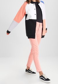 Levi's® Line 8 Jeans Skinny Fit - light pink - (Pre-owned) - Zalando