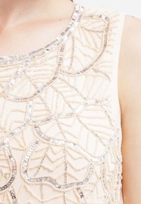 Miss Parisienne Robe de soirée - light pink/rose clair - (Seconde main ...