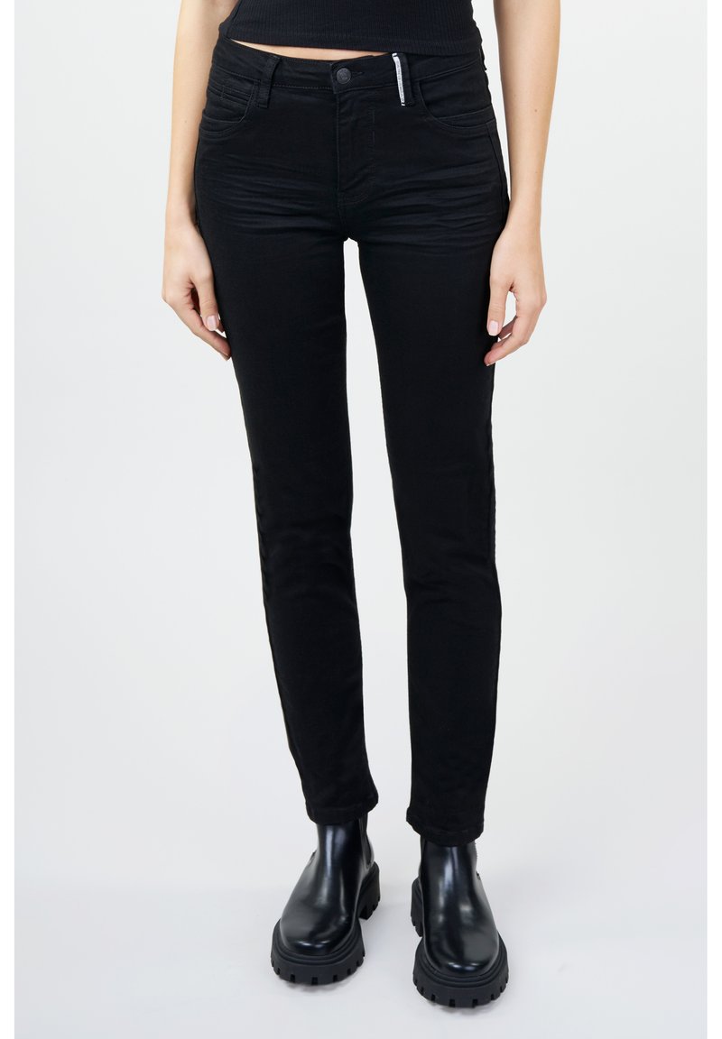 Blue Fire PANTS NANCY SEASONAL NOS - Jeans Slim Fit - 4140 black ...