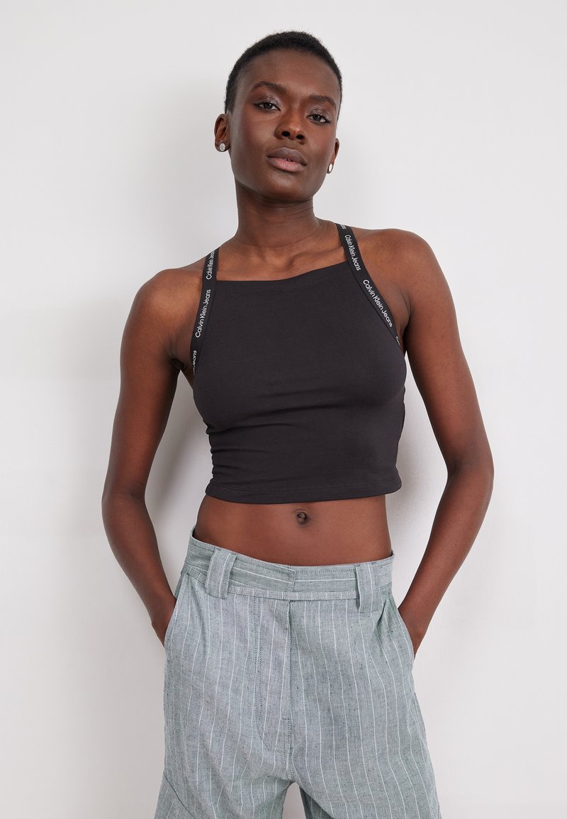Calvin Klein Jeans LOGO ELASTIC STRAPPY TOP - Topper - black/svart ...