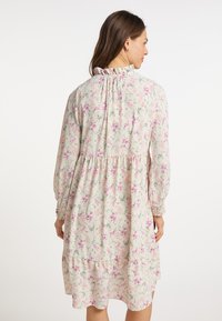 usha USHA QISHA - Freizeitkleid - weiss mehrfarbig/mehrfarbig - Zalando.de