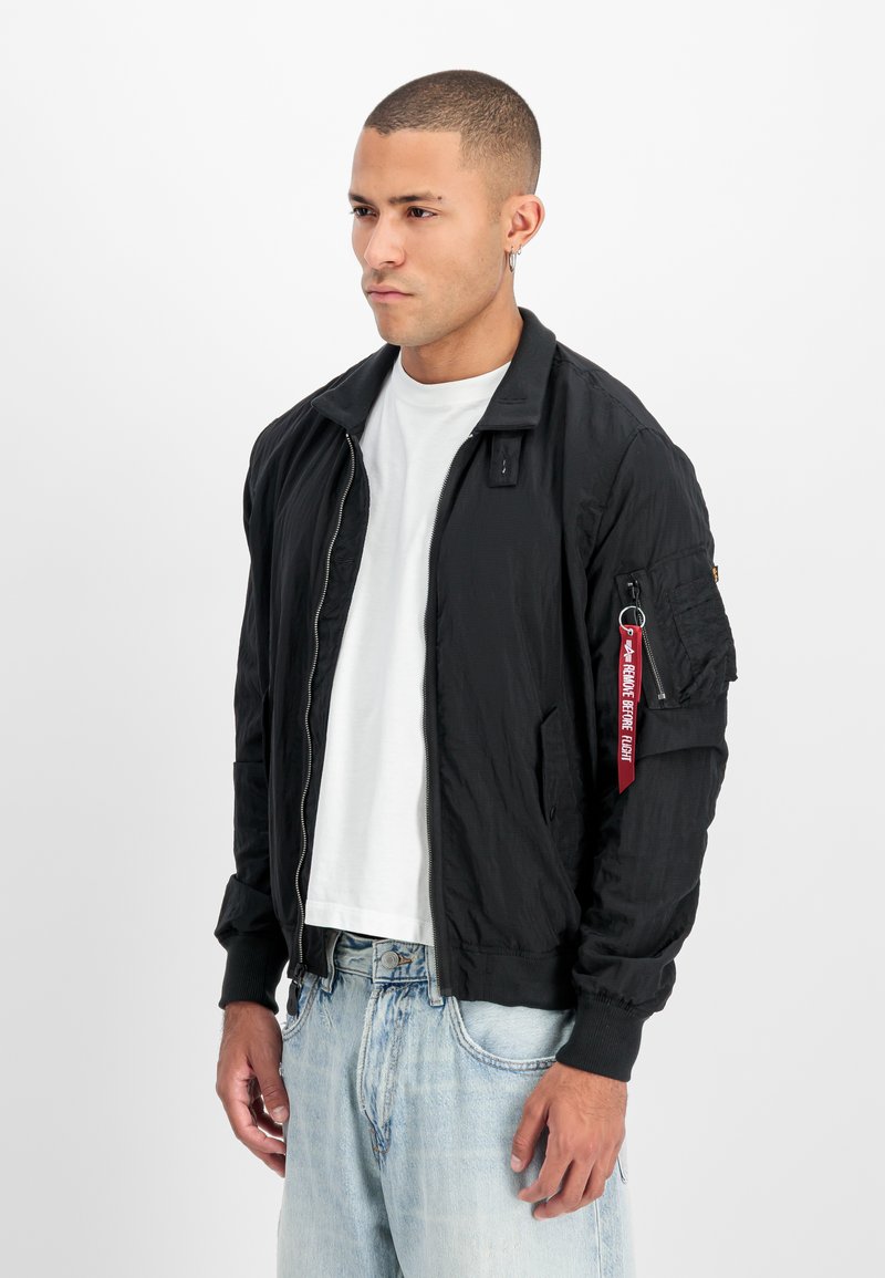 Alpha Industries RIPSTOP FLYING - Leichte Jacke - black/schwarz - Zalando