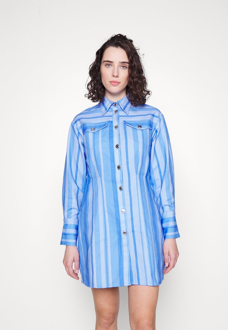 HOSBJERG JUKI VOLUME DRESS - Vardagsklänning - blue/blå - Zalando.se