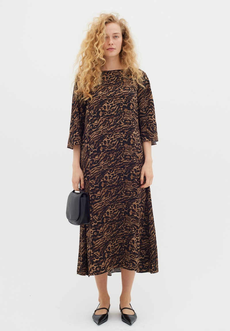 InWear LAURELINIW - Freizeitkleid - reo pattern/braun - Zalando.at