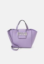Versace Jeans Couture RANGE LOGO LOOP BAG SET - Handbag - lilac ...
