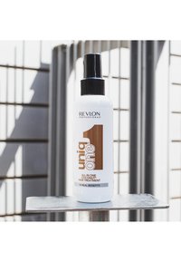 Revlon Professional UNIQONE™ ALL IN ONE HAIR TREATMENT 10 REAL BENEFITS ...