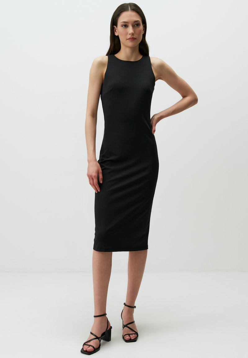 Jimmy Key CREW NECK SLEEVELESS BASIC MIDI - Shift dress - black - Zalando