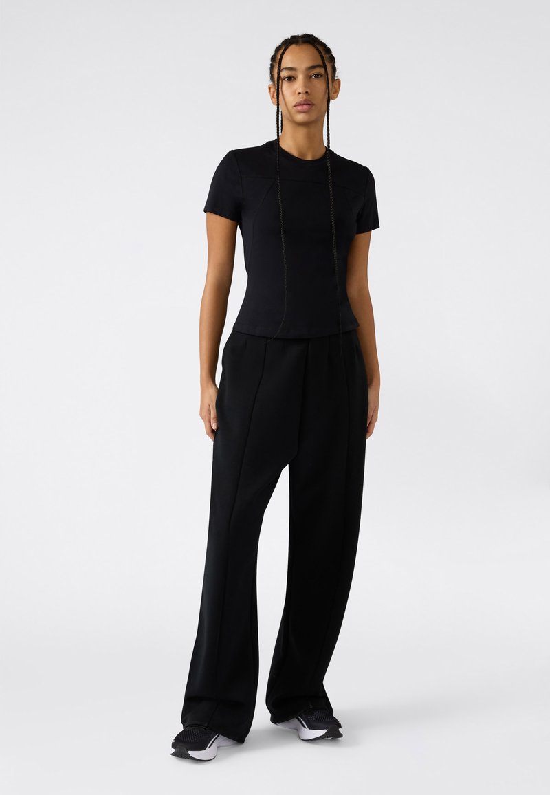 Champion CREWNECK C-TECH - Basic T-shirt - black - Zalando