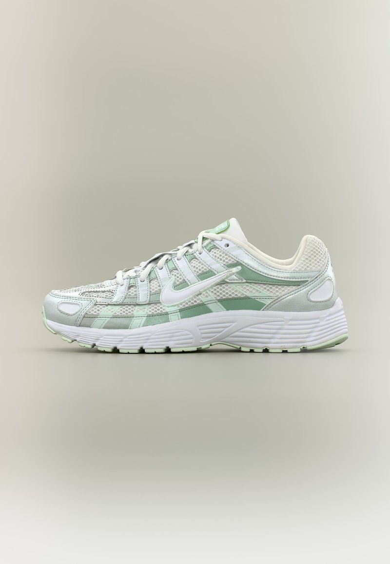 Nike Sportswear P 6000 SE UNISEX - Sneakers laag - white/steam/barely ...