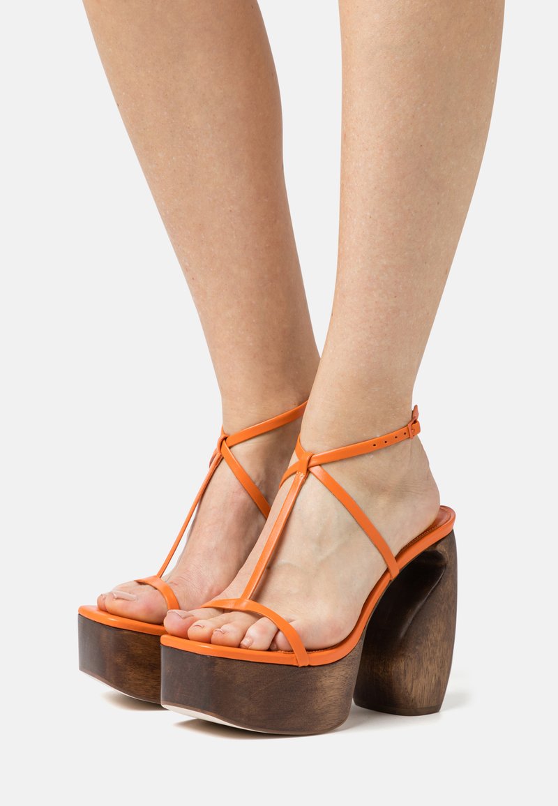 Cult Gaia CHIARA PLATFORM - Clogs - poppy/orange - Zalando.ie