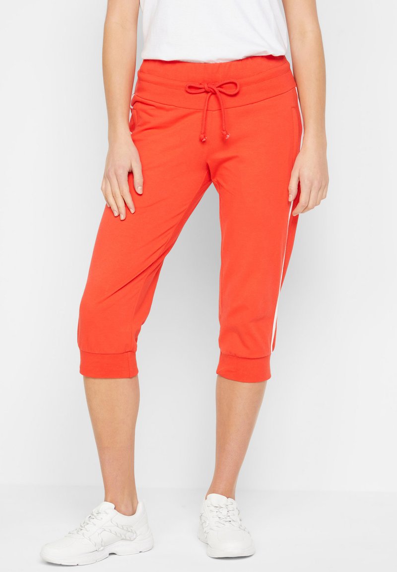 bonprix STRETCH-KNICKERBOCKER 3/4-LÄNGE - Jogginghose - red/rot ...