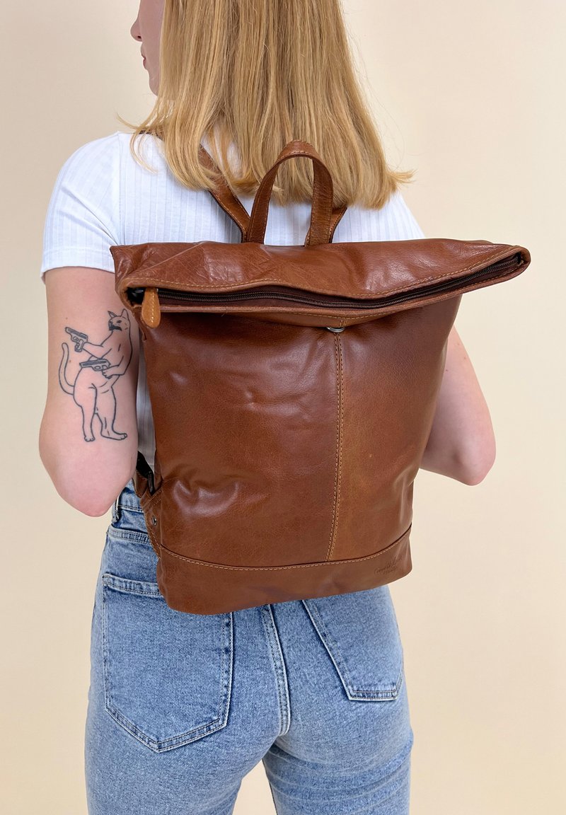 Gusti Leder Sac de randonnée - hellbraun/marron clair - ZALANDO.FR