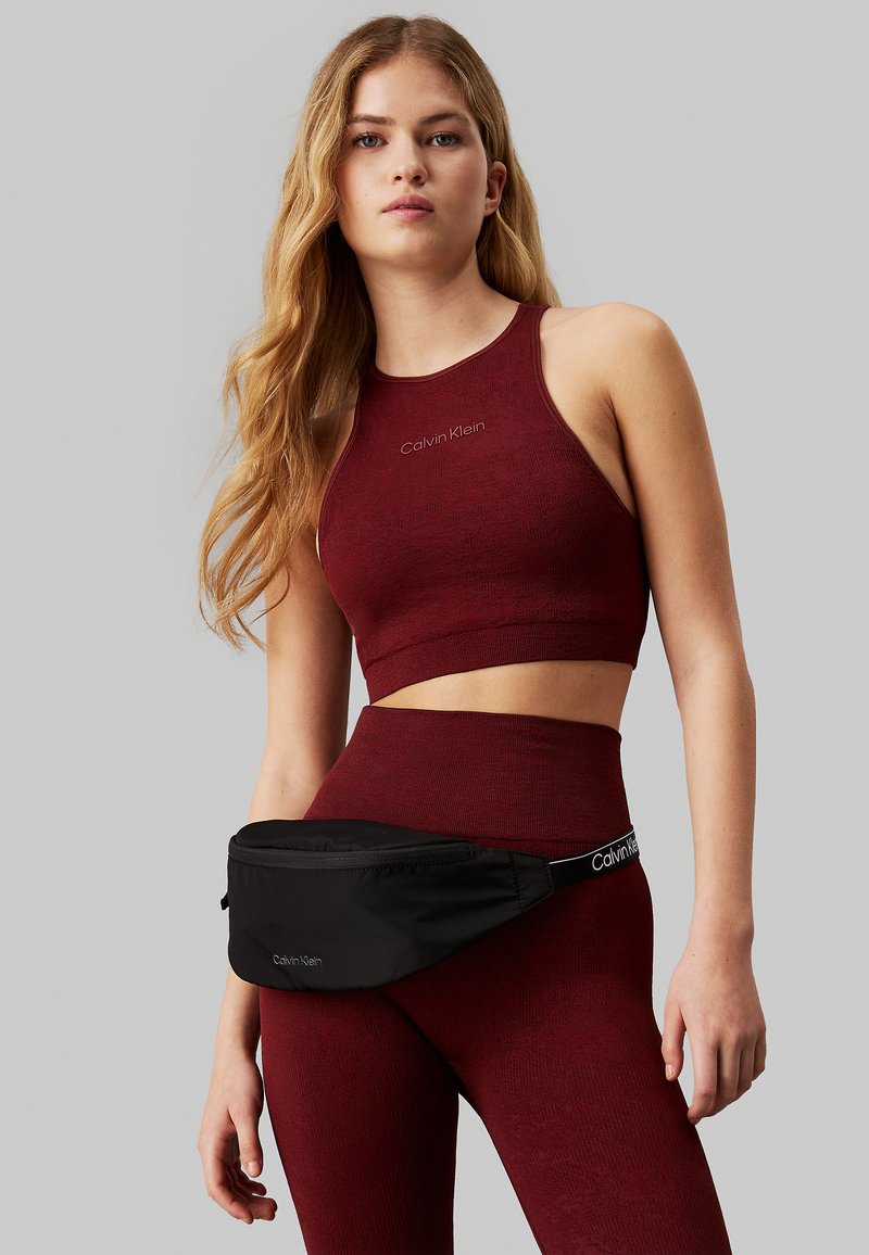 Calvin Klein Performance Sac banane - black beauty/noir - ZALANDO.FR