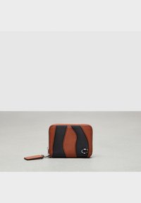 COACH COACHTOPIA - WAVY ZIP AROUND WALLET UNISEX - Monedero - black ...
