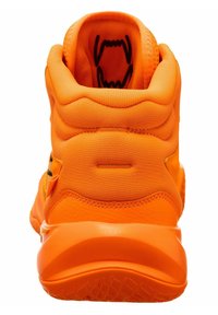 Puma PLAYMAKER PRO MID LASER - Basketballschuh - ultra orange ...