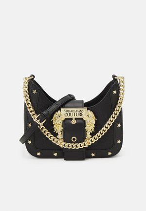 Versace Jeans Couture RANGE LOGO LOOP BAG - Bolso de mano - black/negro ...