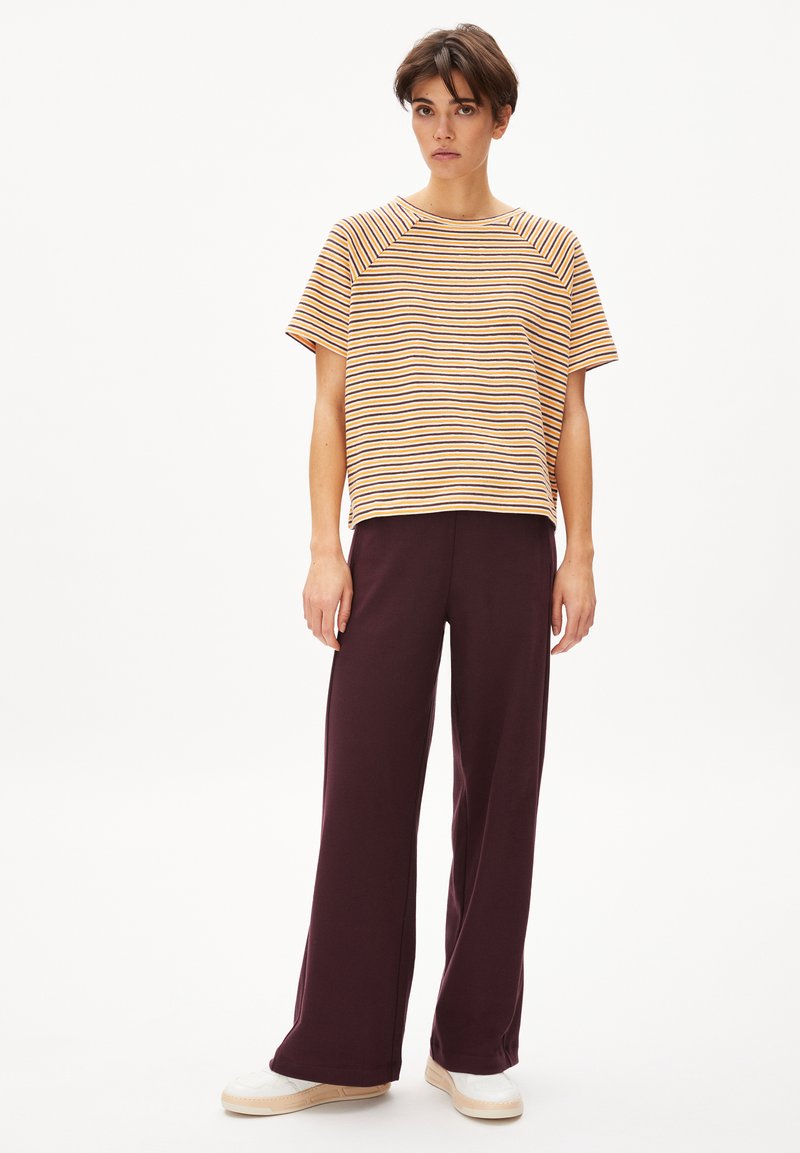 ARMEDANGELS ADEAA STRIPES - T-Shirt print - fudge/sunset/beige - Zalando.at