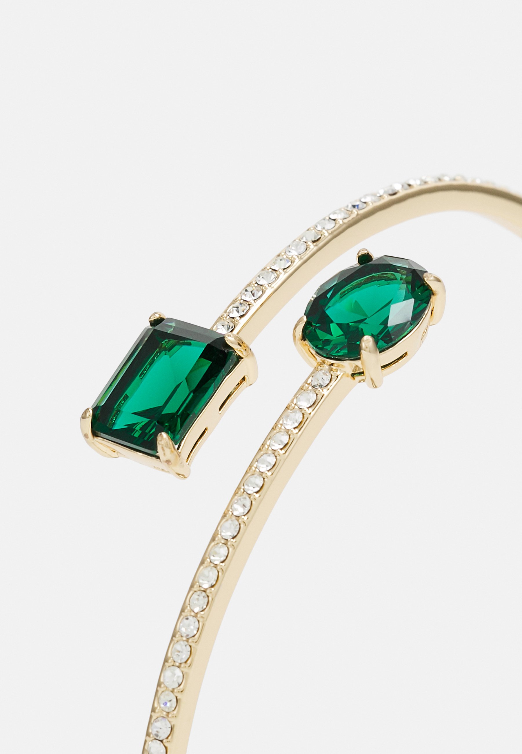 Bypass bangle store