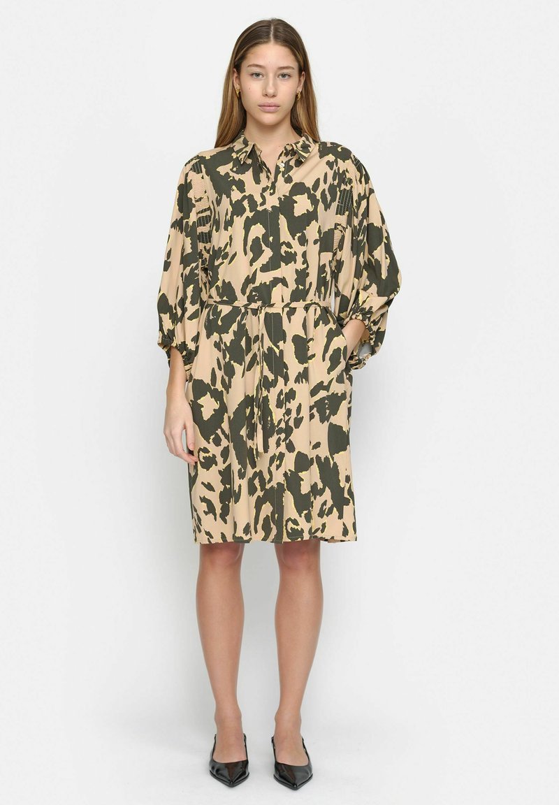 Soft Rebels SRTULIP - Robe chemise - graphic skin/beige - ZALANDO.FR