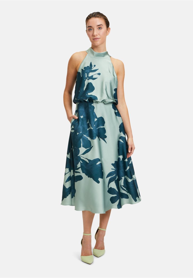 Vera Mont MIT STEHKRAGEN - Cocktail dress / Party dress - dark green ...