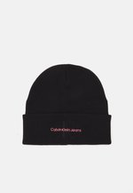 Calvin Klein Jeans MONO LOGO EMBRO BEANIE - Gorro - black/dusty rose ...
