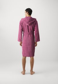 Vossen LIFE - Dressing gown - blackberry/berry - Zalando.co.uk