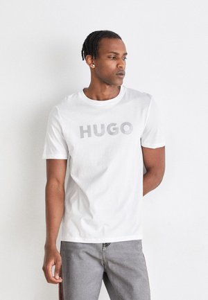 HUGO DOOBER - Camiseta estampada - white/blanco - Zalando.es