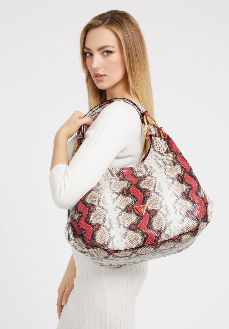 Guess GROSSE BECCI MIT PRINT IN PYTHON-OPTIK - Tote bag - rot merf/red ...