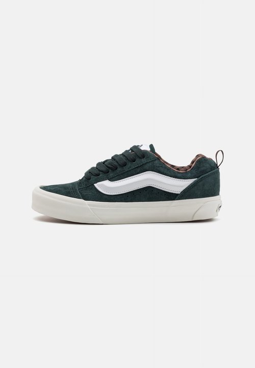 Vans SPEED LS UNISEX - Skeittikengät - black/true white/musta - Zalando.fi