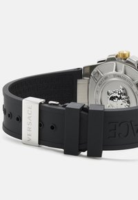 Versace Watches GRECA EXTREME CHRONO - Cronógrafo - black/silver ...