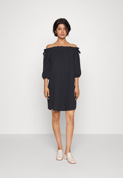 Urban Classics Ladies Smoked Off Shoulder Dress Robe De Jour Black