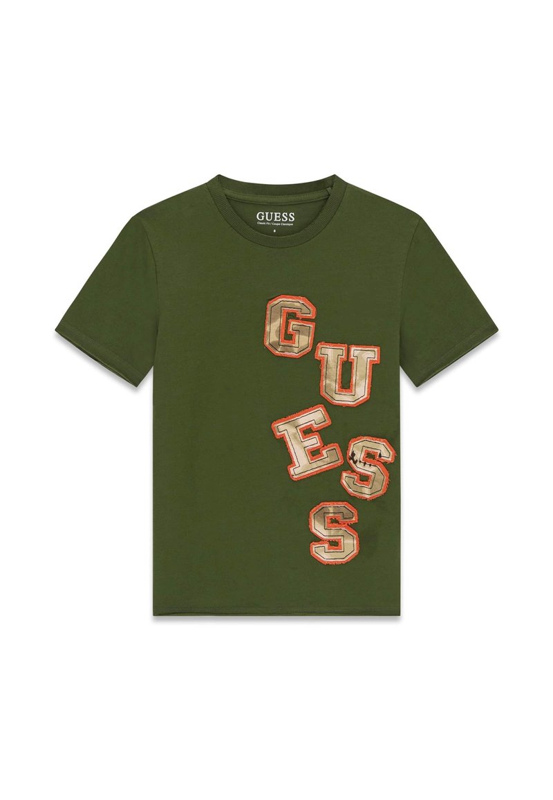 Guess MIT LOGO-PATCH - T-shirt imprimé - grün/vert - ZALANDO