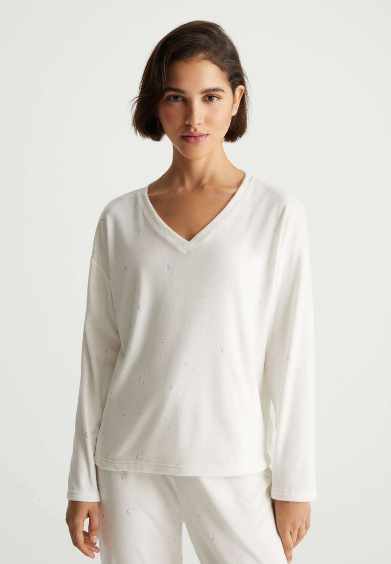 Oysho Shiny Long Sleeved Nachtwäsche Shirt Off White Offwhite